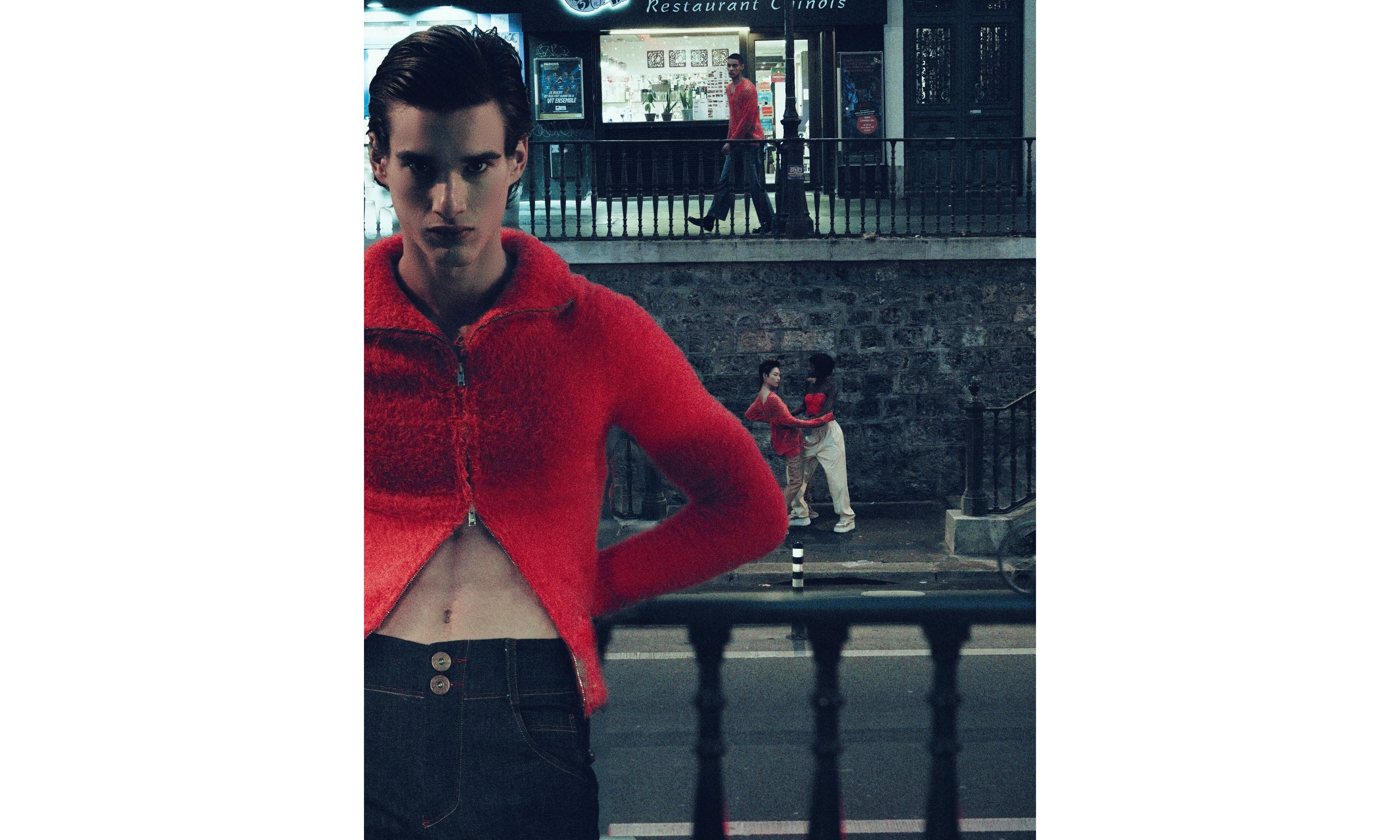 AROUND THE CORNER – VISORE X